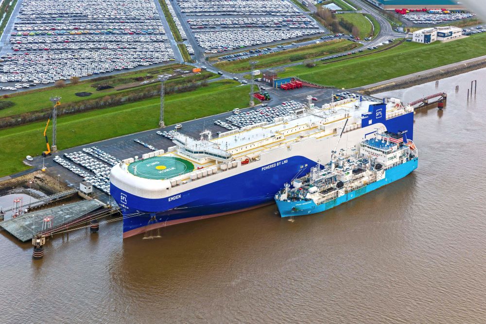 KPI OceanConnect performs LNG bunkering op for SFL’s new car carrier ...